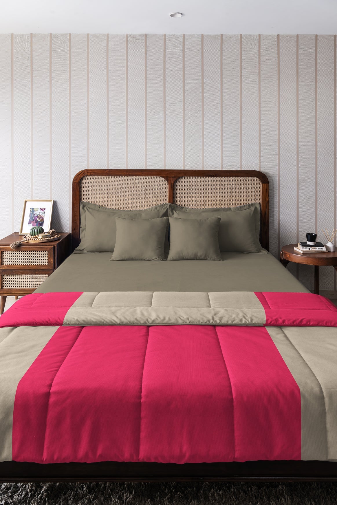 EasySnug Microfiber Double Reversible Stripe Comforter | Double Comfor ...